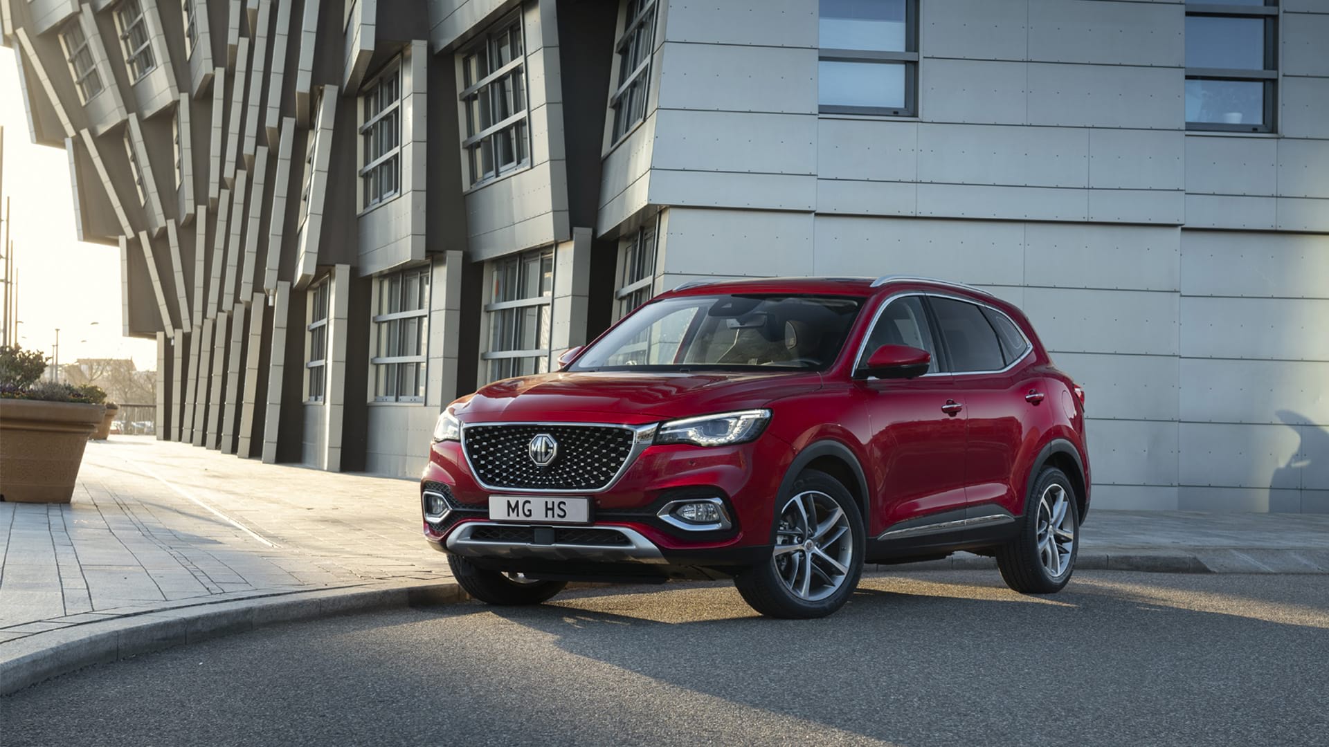 MG HS PLUG-IN HYBRID Galashiels | New MG HS PLUG-IN HYBRID Galashiels